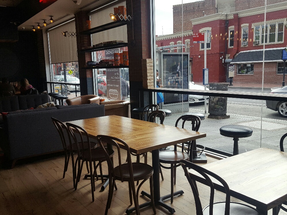 HalfSmoke (Washington, D.C.) – SavoryTravels
